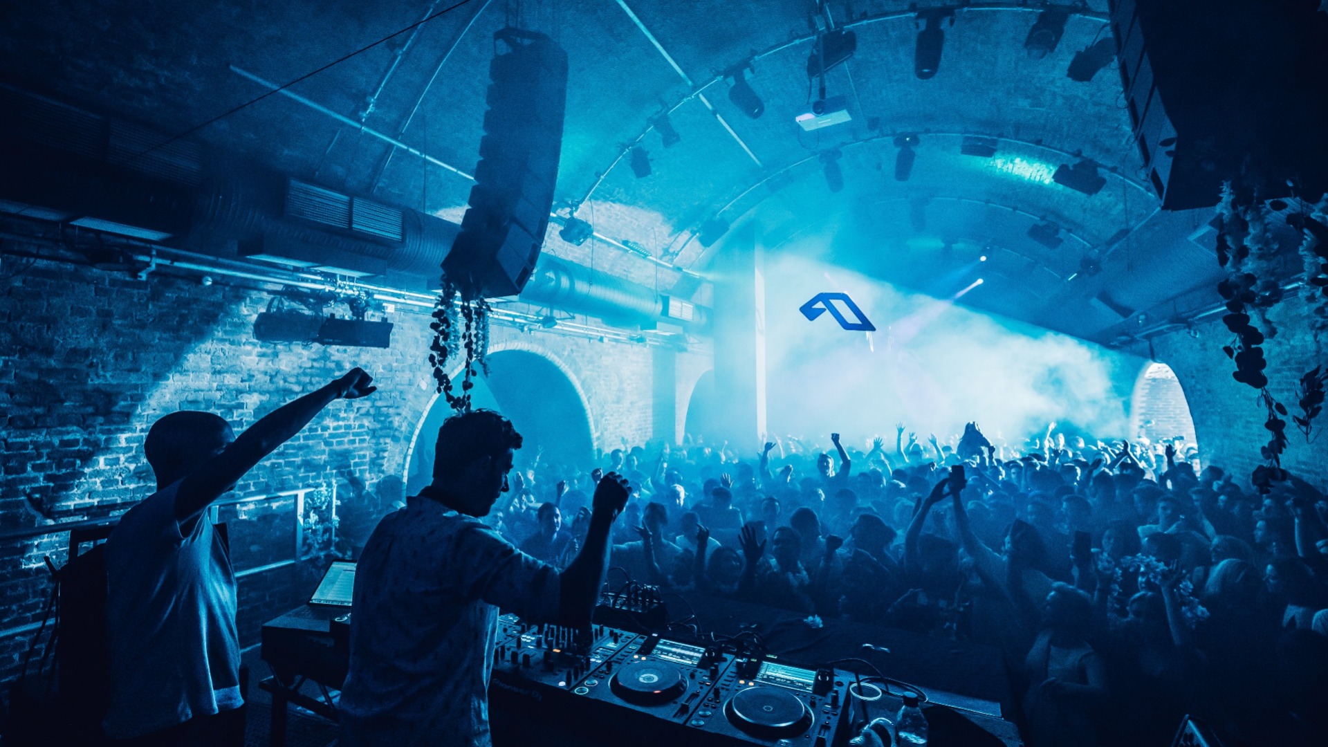 ‘Anjunadeep 12’ compilation creates a dreamy atmosphere with 50 new ...